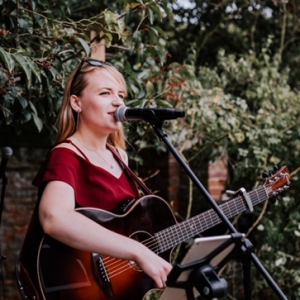 Acoustic Serena | Singer Guitarist Suffolk | Alive Network