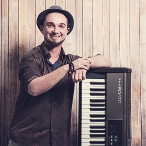 Albert Louis | Pianist London | Alive Network