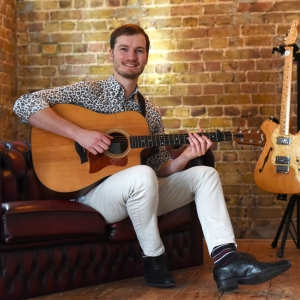Jake Taylor | Singer Guitarist Essex | Alive Network