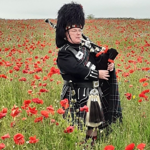 George The Piper | Bagpipe Player Oxfordshire | Alive Network