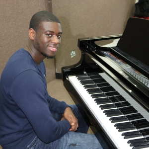 Patrick Keyz | Pianist Buckinghamshire | Alive Network