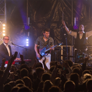 The Reeves | Rock and Pop Function Band Bristol | Alive Network