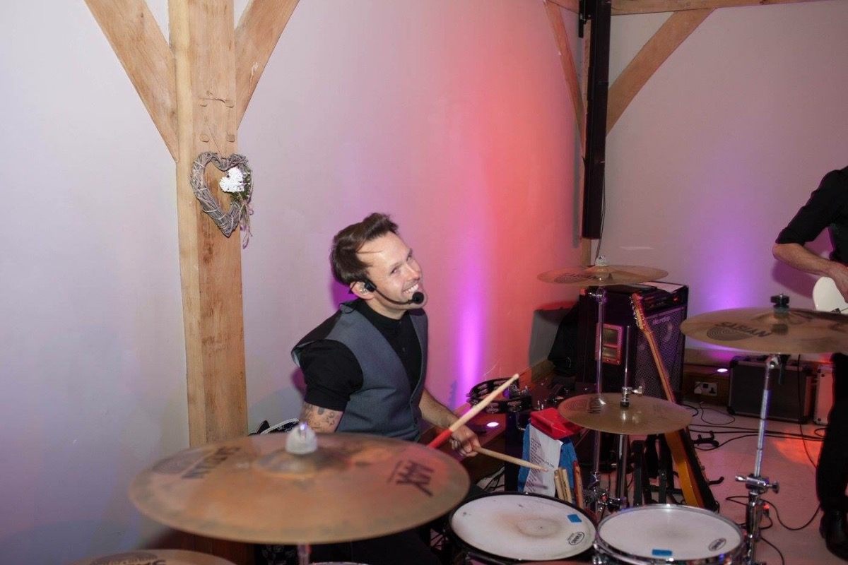 Radioactive | Rock and Pop Function Band West Midlands | Alive Network