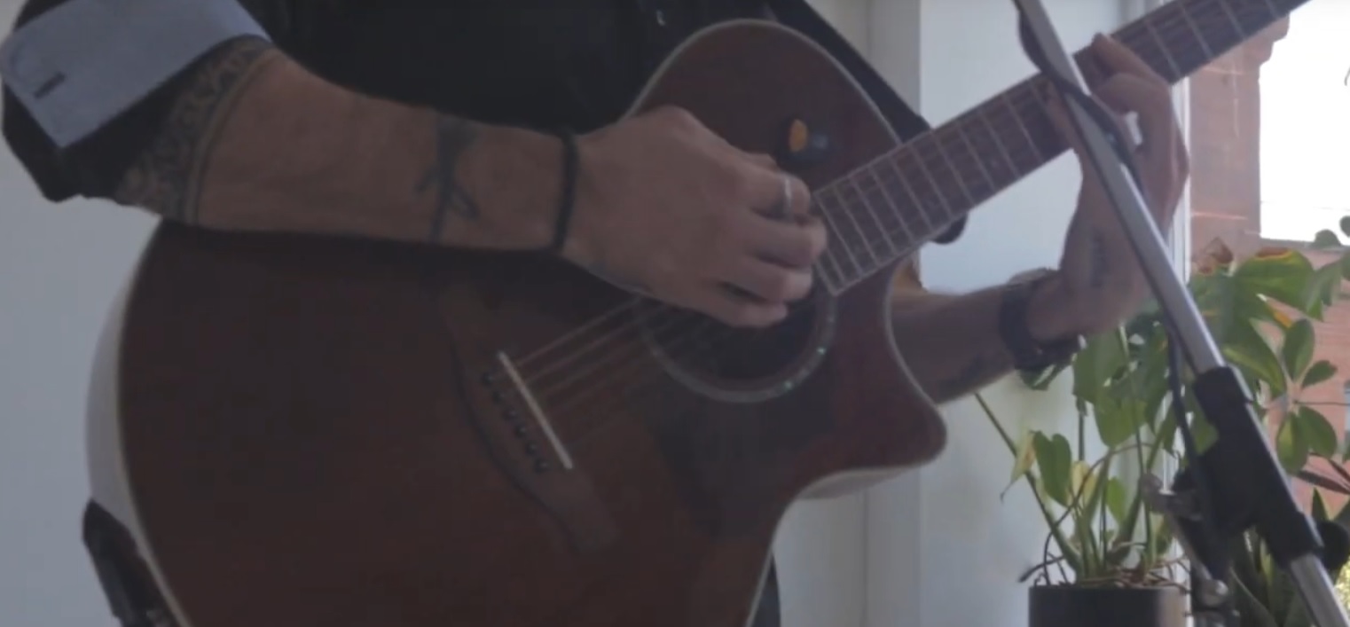 Matthew J | Singer Guitarist Edinburgh | Alive Network