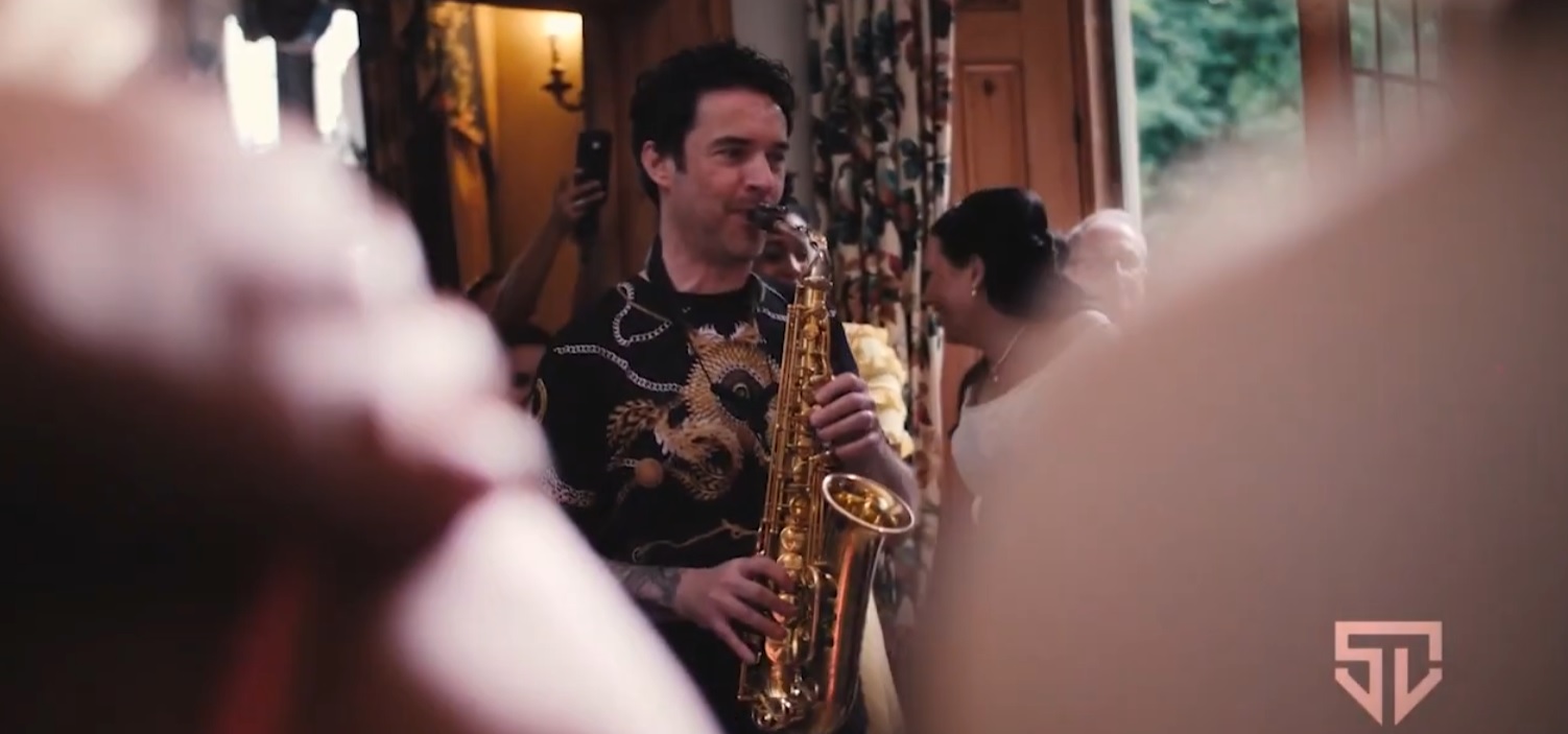 Simon Sax | Saxophonist Greater Manchester | Alive Network