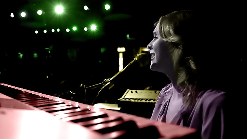 Pianist Singers for Hire at Alive Network Entertainment Agency